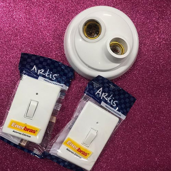 Kit Plafon + 2 Cj Interruptor Simples Vertical 4x2 - Enerlux + Enerbras